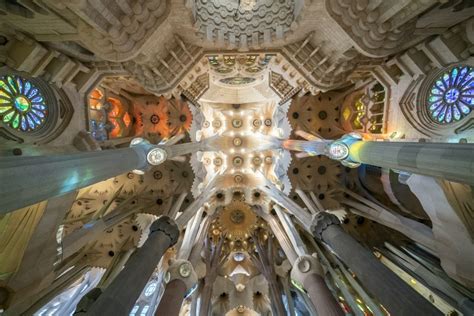 바르셀로나 가우디 건축물 사그라다 파밀리아 성당 우선 입장권 영어 프랑스어 스페인어 가이드투어 패스트트랙 마이리얼트립