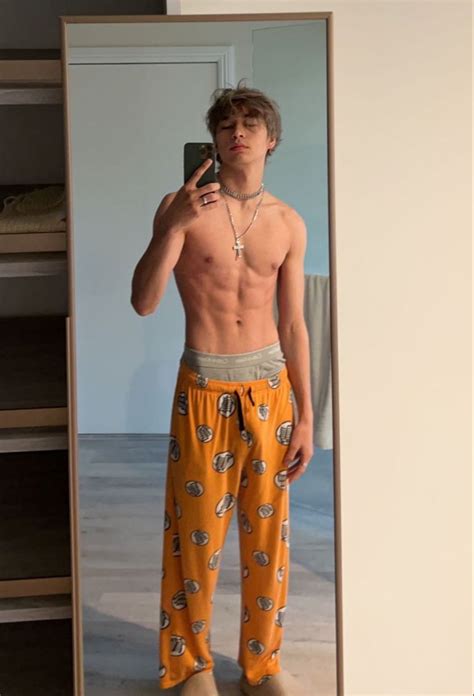 Oliver Moy Hot Asian Men Cute Asian Guys Fit Men Bodies