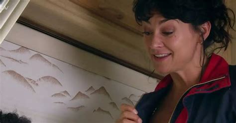 Emmerdale Fans Divided As Moira Strips To Bra In Racy Nate Sex Scene Daily Star