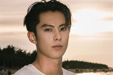 Dylan Wang Kembali Tampil Di Layar Kecil Di Drama Baru Komedi Never Give Up Halaman 2