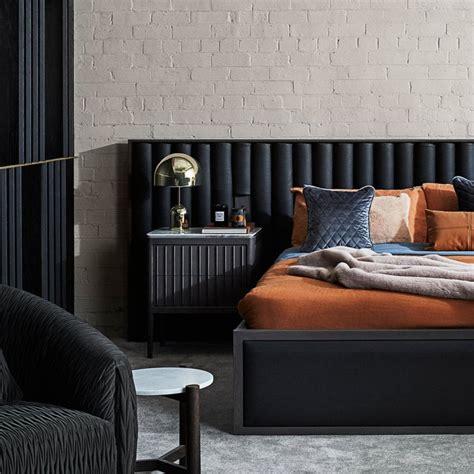 Beds Zuster Furniture