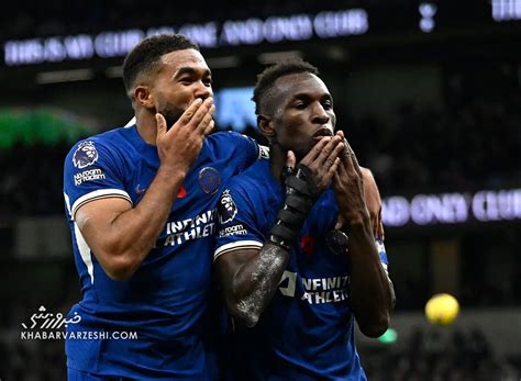 صدرنشین با ۹ یار تحقیر شد هیجان‌انگیزترین دربی پایتخت را آبی‌ها بردند خبرورزشی