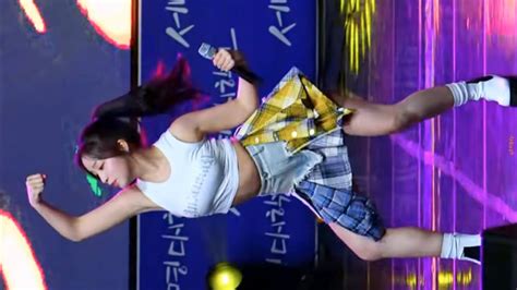 240923 우아 소라 직캠 Wooah Sora Fancam Pom Pom Pom 제천문화페스티벌 Youtube