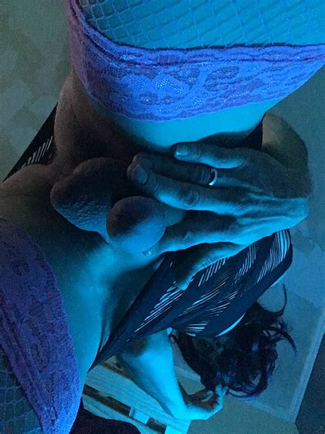 Nice Small Bitch Cuming Photo Ashemaletube Com