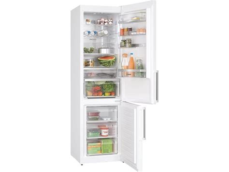 Bosch KGN39AWCTG review | Freestanding Frost-free freezer Fridge ...
