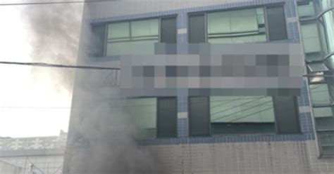 창원 월영동 상가 지하서 불시민 2명 전신화상 입어 병원 이송
