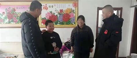 海拉尔区交通运输事业发展中心春节前送温暖 慰问结对帮扶困难学生生活右脚物质