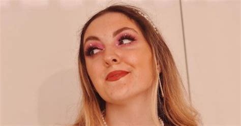 오른쪽 D컵인데 왼쪽은 A컵 가슴 짝짝이 폴란드 증후군 아세요