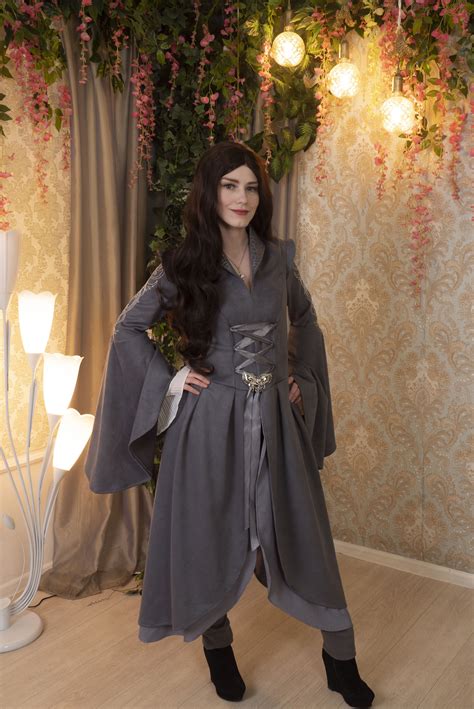 Arwen From The Lord Of The Rings Cosplay Artofit