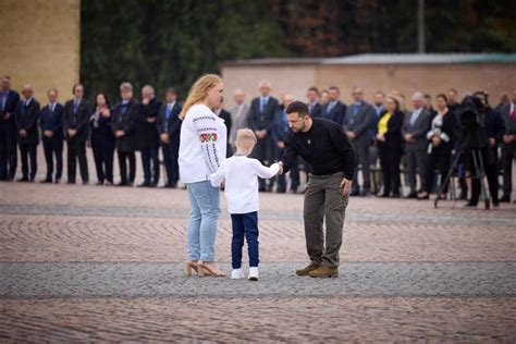 Рідним Героя прикордонника який служив на Волині вручили зірку Героя України Волинь Online
