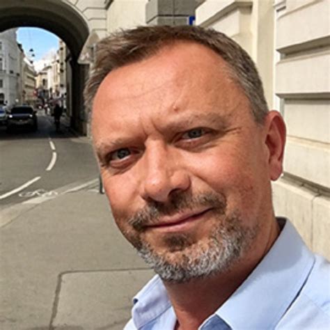 Gerald Scharf Geschäftsführer Werbeagentur Extrascharf Xing