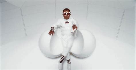 Фото Чарли и шоколадная фабрика Кадр из фильма «Чарли и шоколадная фабрика 2005 1195265