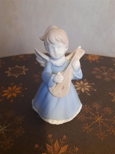 Статуетка янгола — цена 280 грн в каталоге Статуэтки Купить товары для дома и быта по доступной