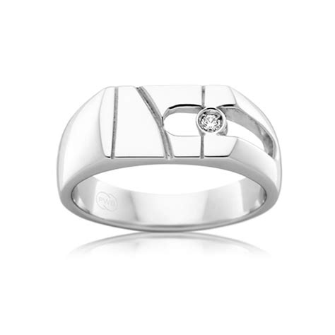 Grooved Diamond Rectangle Signet Ring Temple And Grace Nz