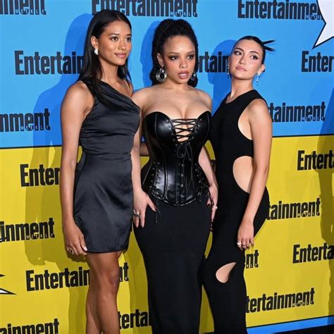 Sisi Stringer R Blackcelebrity