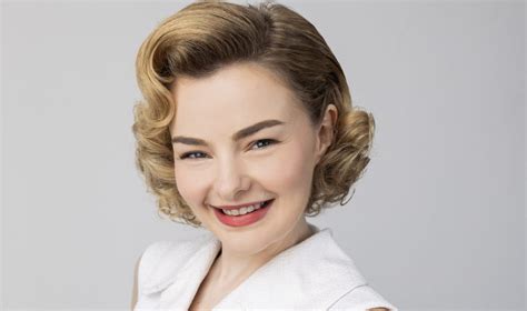 Book Abby Howells Hire For Your Next Event