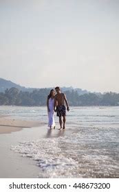 Categoría Interracial Couple Kissing Beach De Fotos Imágenes E