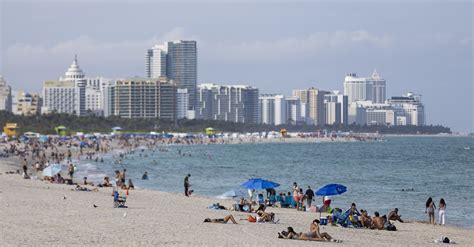 Photo Gallery Crowds In Miami Beach For Spring Break 2024