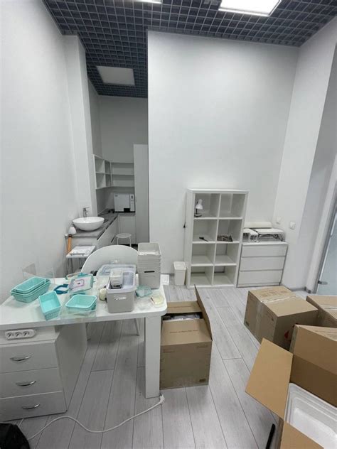 Манікюрний стіл автоклав комод Ikea 500 грн Меблі для салонів краси Київ на Olx