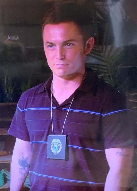 Most Random Dexter Subplot Was Making Quinn Rich Then Subsequently Not Rich Over 1 Season R Dexter