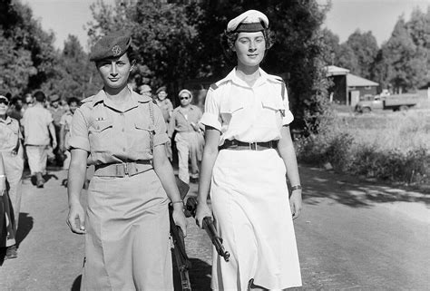 Former Mk Yael Dayan Trailblazing Feminist And Peace Activist Dies At