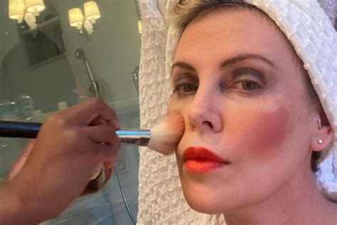 Pics Charlize Therons Favourite Makeup Artist In The Making