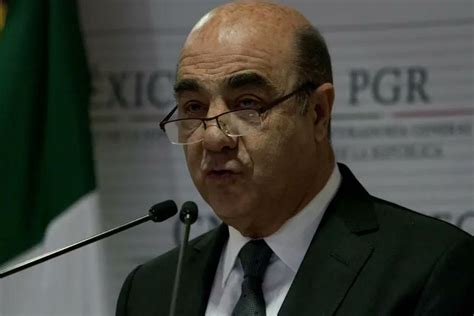 Trasladan Nuevamente A Murillo Karam Al Instituto Nacional De