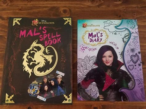 Disney Descendants Mals Spell Book And Mals Diary Brand New