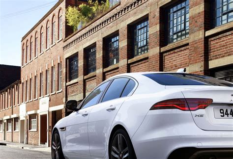 Jaguar XE (X760, facelift 2020) 2.0i (250 Hp) Automatic