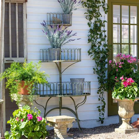 Vintage Garden Décor Antique Style Outdoor Accents Vintage Shopper