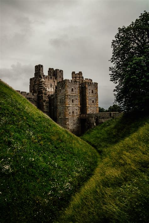 강 건축 경치 고대 건축 관광 관광 명소 다리 도시의 돌담 드론으로 찍은 사진 랜드마크 마을 거리 문화 문화 유산 성 성 타워 성 토지 성의