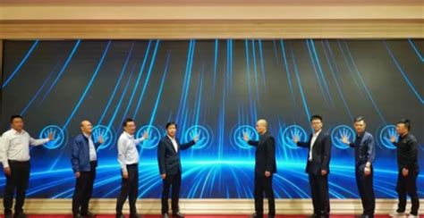 扬州泰州国际机场冬航季换季座谈会暨航班航线推介直播活动举行腾讯新闻