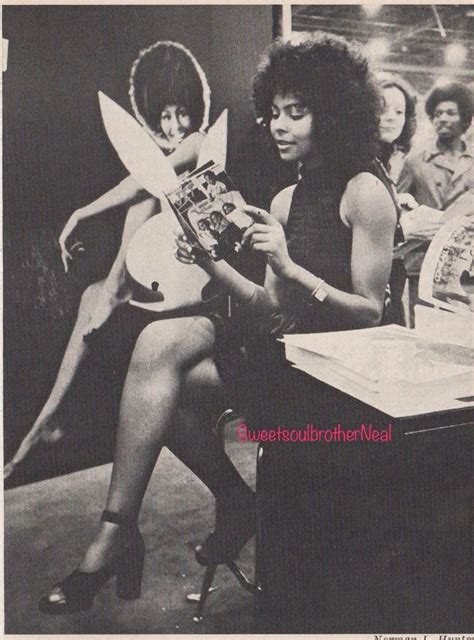 Pin By Amber Moore On Style African American Models Vintage Black Glamour Black Pinup