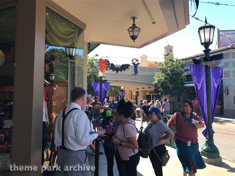 Buena Vista Street At Disney California Adventure Theme Park Archive
