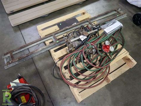 Track Torch With Regulators Roller Auctions