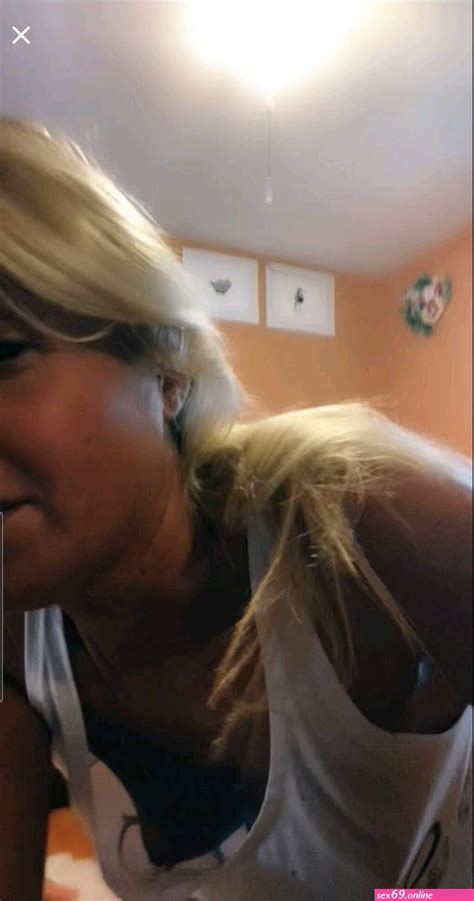 Tik Tok Nipple Slips Sexy Photos