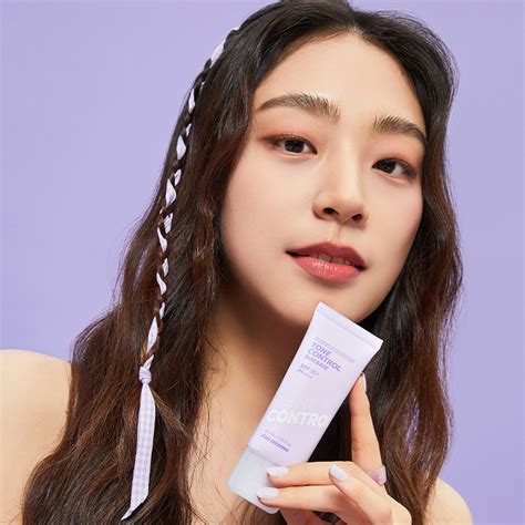 퍼플 코튼 톤 컨트롤 선 베이스 Spf 50pa 1 Color