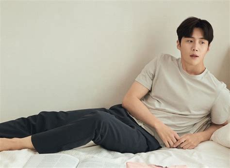 Kim Seon Ho