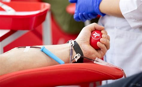 У Деснянському районі проведуть акцію та виставку про донорство крові Вечірній Київ