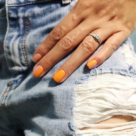 Маникюр Гель Лак СУМЫ Гид для новичков как выбрать мастера💅⁣⁣⠀ ⁣⁣⠀ Сейчас мастеров ногтевой