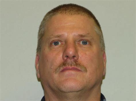 Brian Clemmons Violent Or Sex Offender In Elkhart In 46516 In10719207