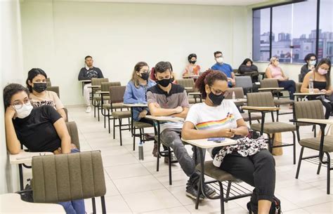 Mais De 170 Concursos Com Inscrições Abertas Reúnem Mais De 15 Mil