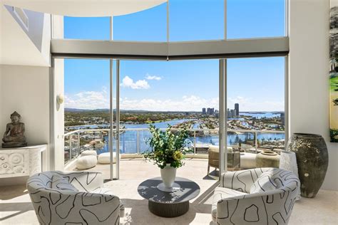 53 40 Riverview Parade Surfers Paradise Qld 4217 Domain