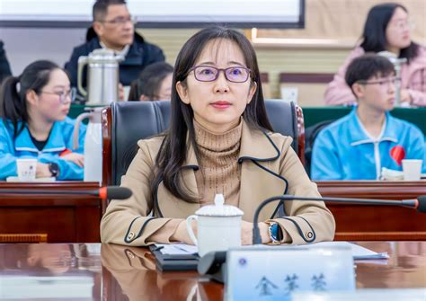 连云港市大中小学思政课一体化建设第一教育联盟同课异构教学展示活动在我校举行 马克思主义学院