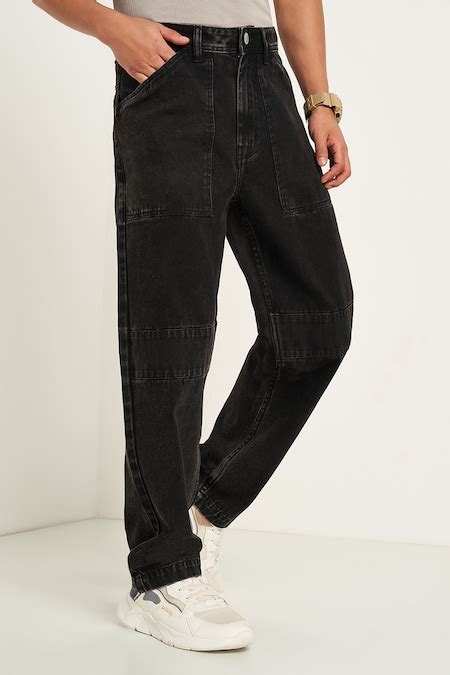 Black Solid Full Length Casual Men Loose Fit Jeans Selling Fast At