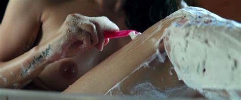 Nadine Crocker Nude Cabin Fever 2016 Hd 720p Thefappening