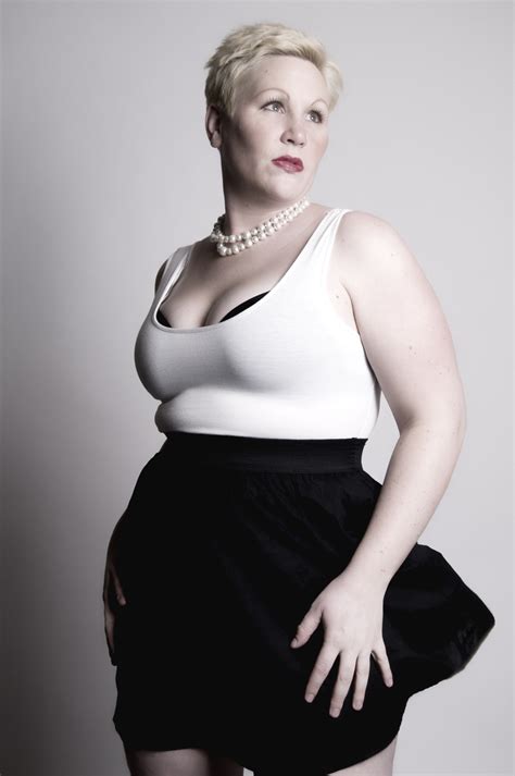 Steps To Launch A Career In Plus Size Modeling