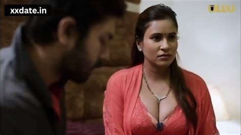 wife ke samane saas se samband banakar damadaraja wife ko sex karn