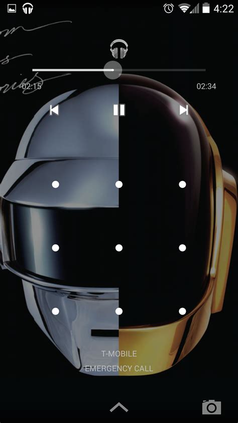 Kitkat Feature Spotlight Full Screen Album And Movie Art On The