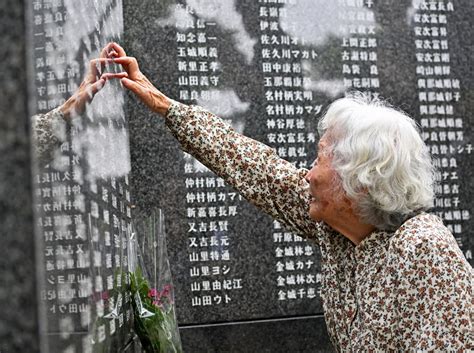20万人犠牲の地上戦から79年 沖縄慰霊の日 写真特集2536 毎日新聞